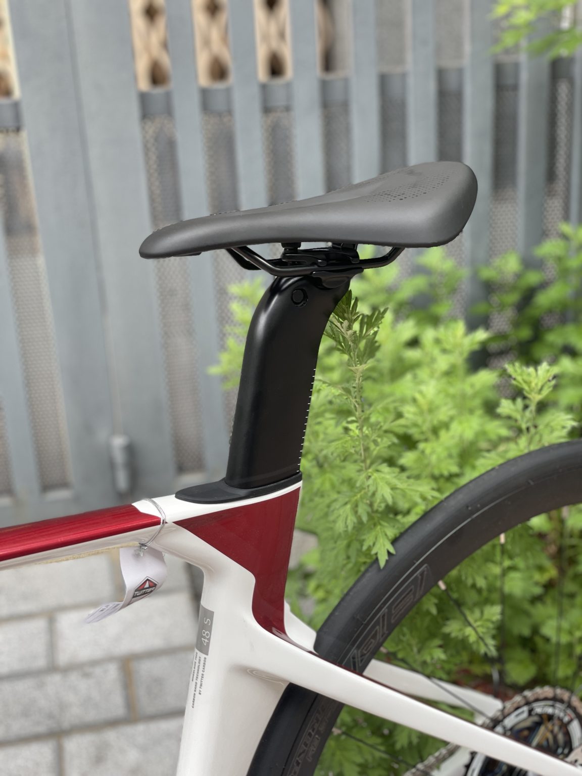 Twitter R5 Pro Tay Ngang: chiếc xe đạp Touring, Carbon siêu nhẹ mà Giá ...